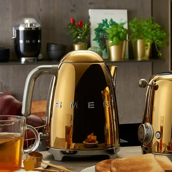 Buy Smeg - Electric Kettle | 50's Style Aesthetic | 1.7L | Gold ...